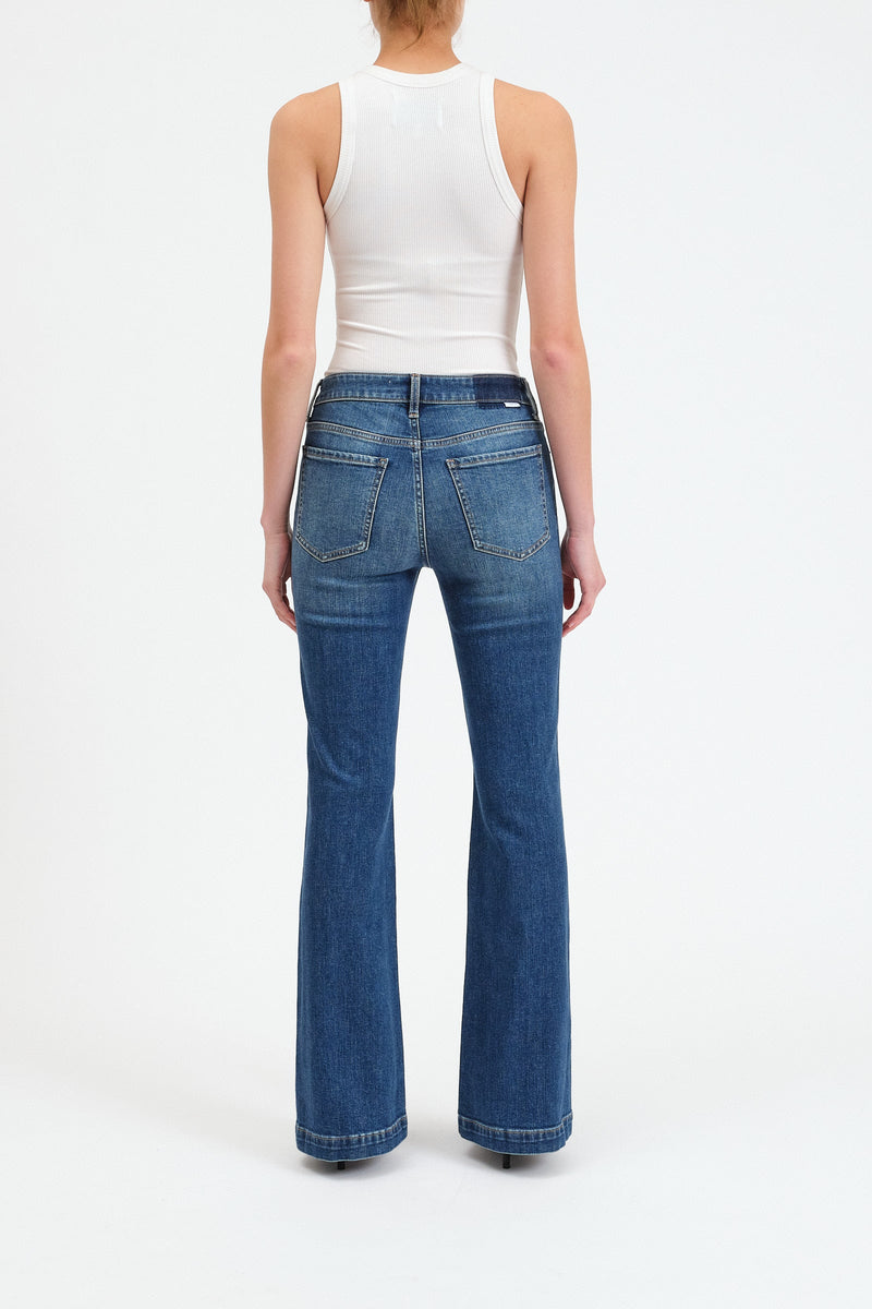 The Heart Breaker Mid Rise Flare in Influencer – Daze Denim